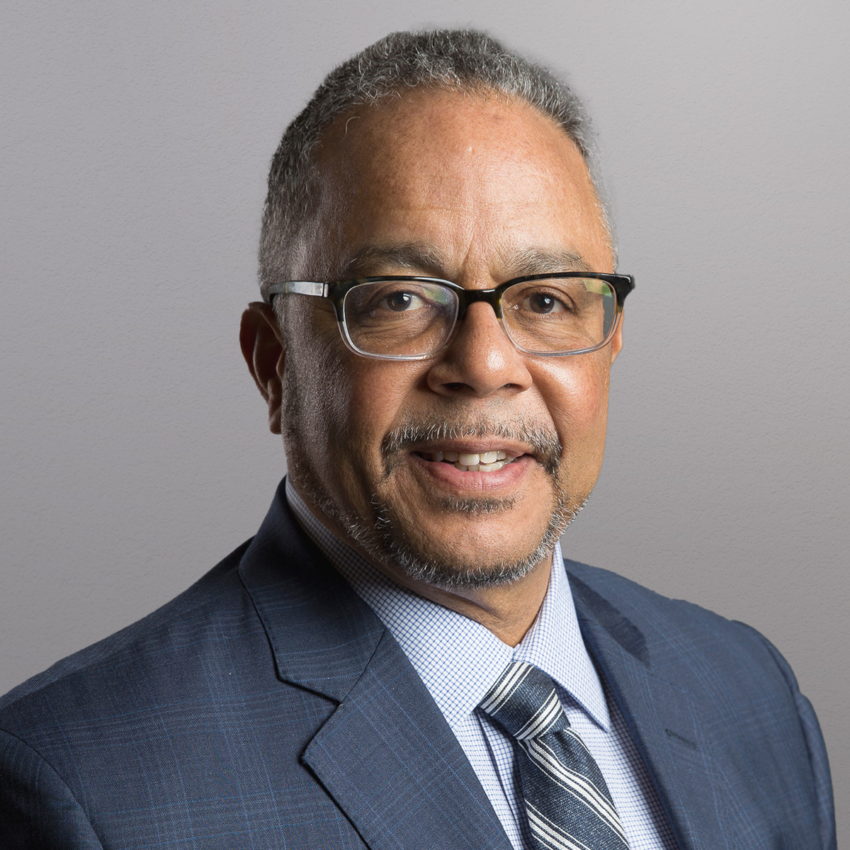 About Us - Board of Governors | Money Management Institute