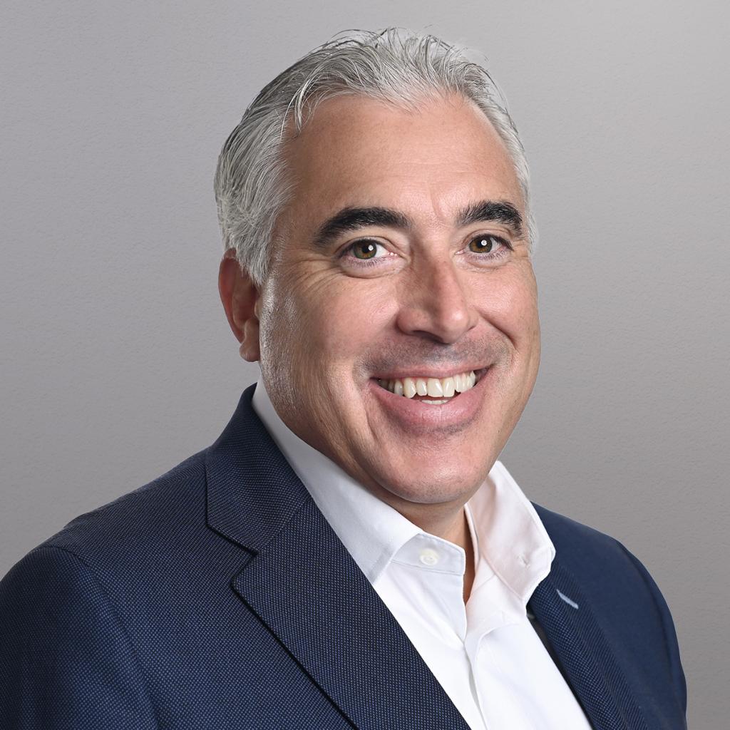 About Us - Board of Governors | Money Management Institute