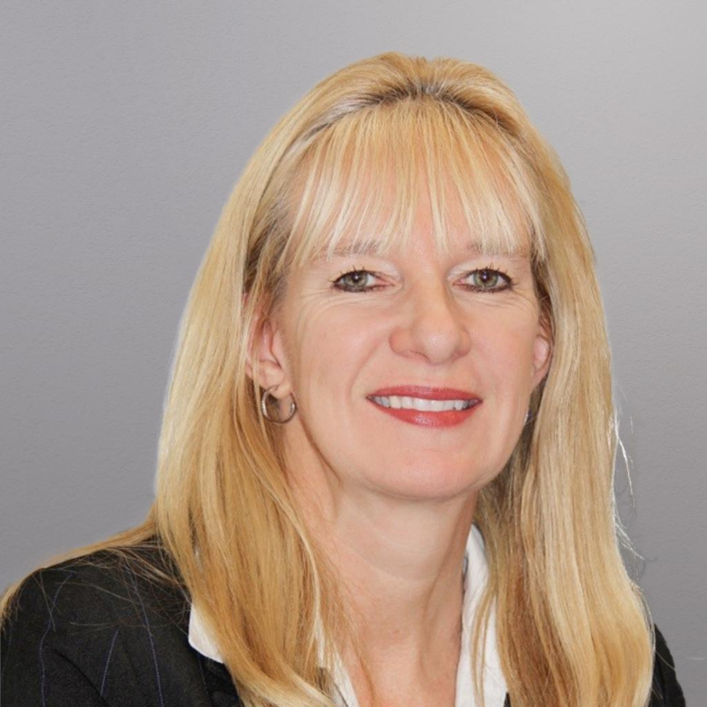 About Us - Board of Governors | Money Management Institute